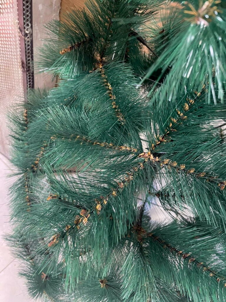 Christmas Tree: Buy Christmas trees online in Pakistan - Bagh.pk